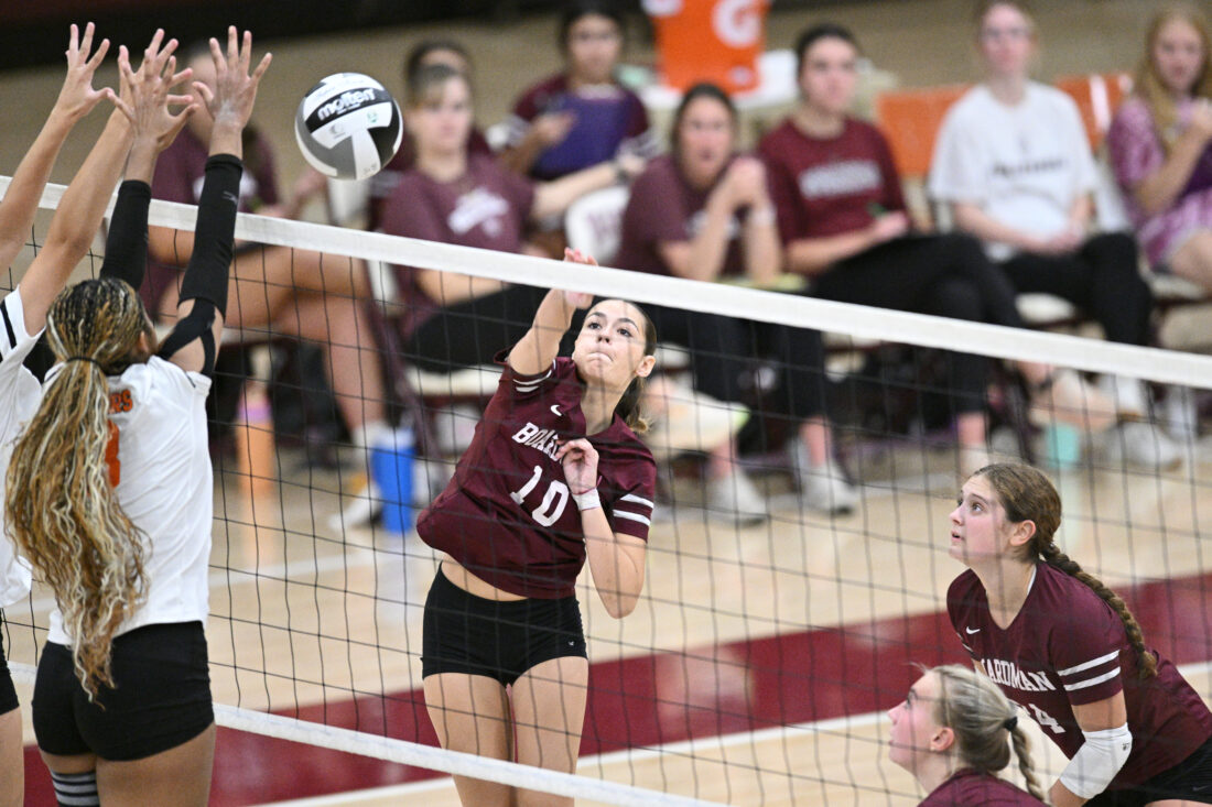 Howland takes down Boardman in 5 sets | News, Sports, Jobs - The Vindicator